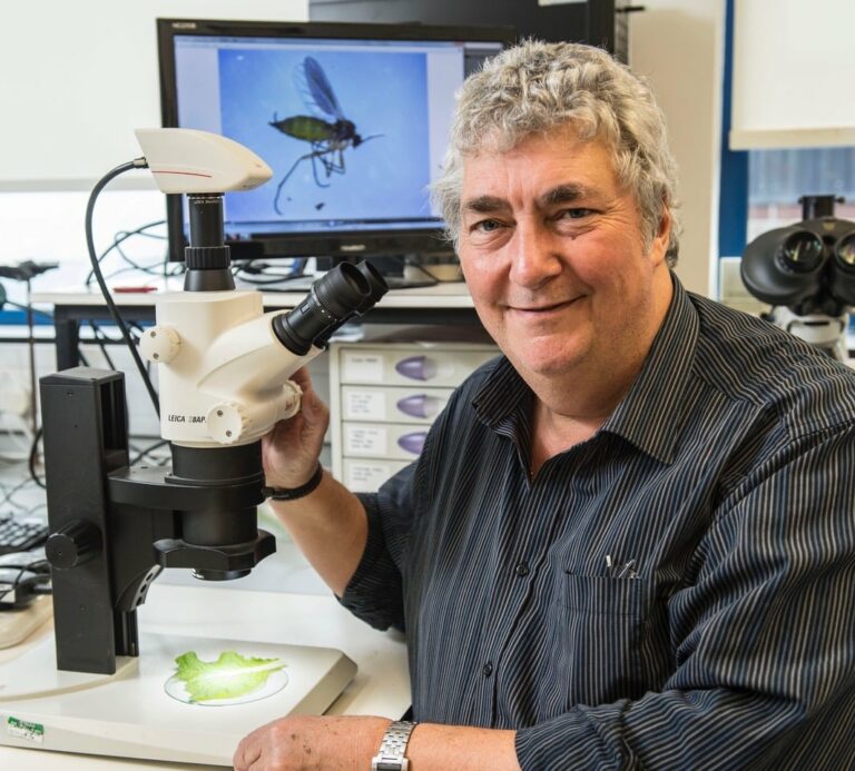 Dr Ian Bedford: Entomologist & garden speaker - PlantGrow